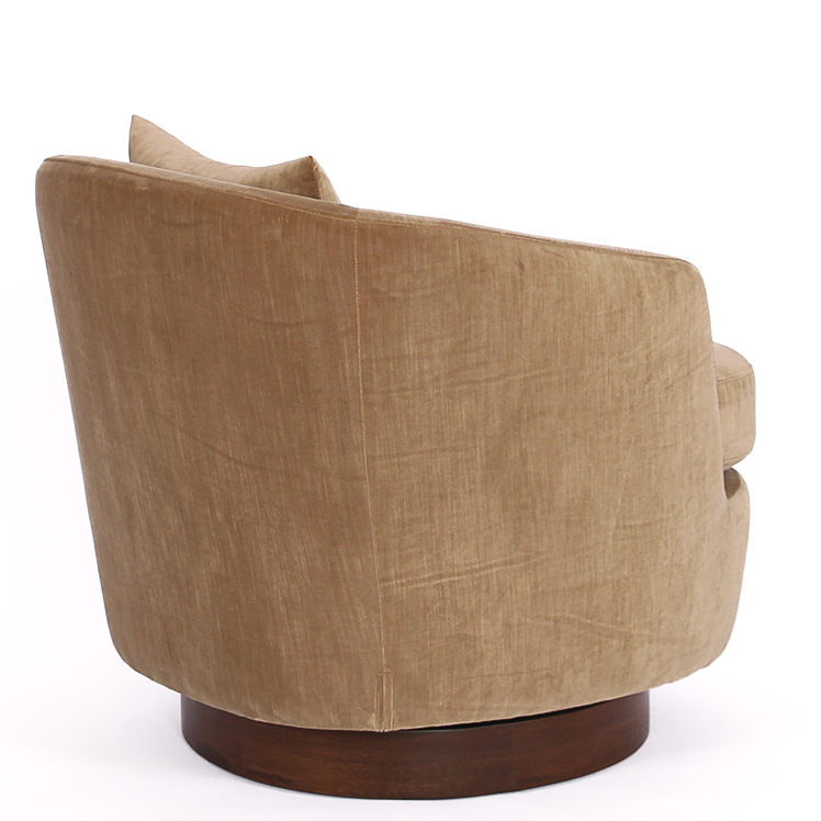 Revolving Berjer – Valnott